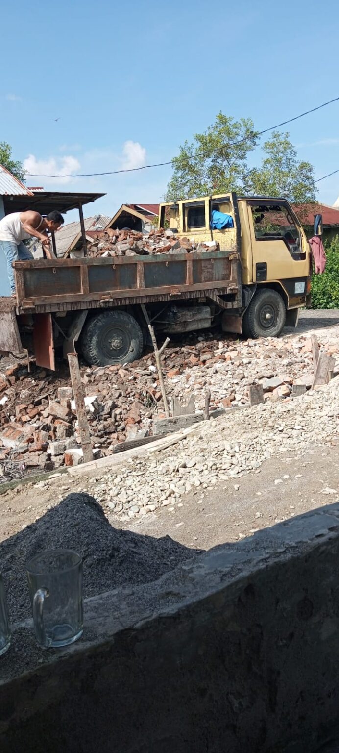 Jasa Buang Puing Medan Baru